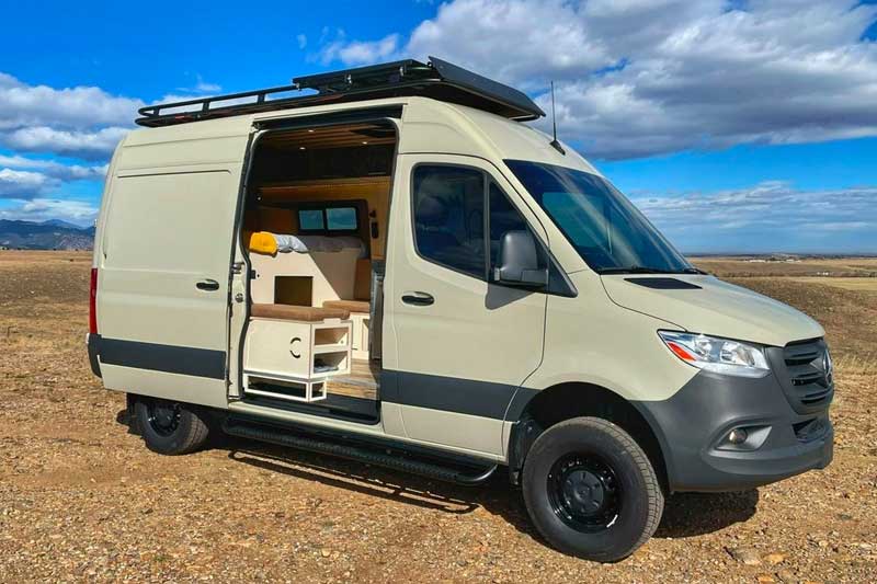 Campervan Conversions Company : Contravans