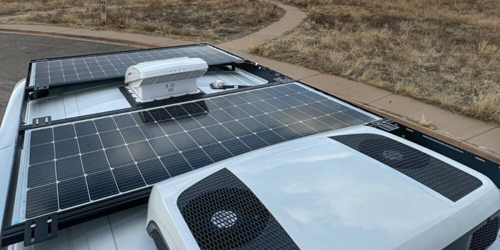 The Best Rooftop Air Conditioner For Van Life [2024 Update] - Contravans